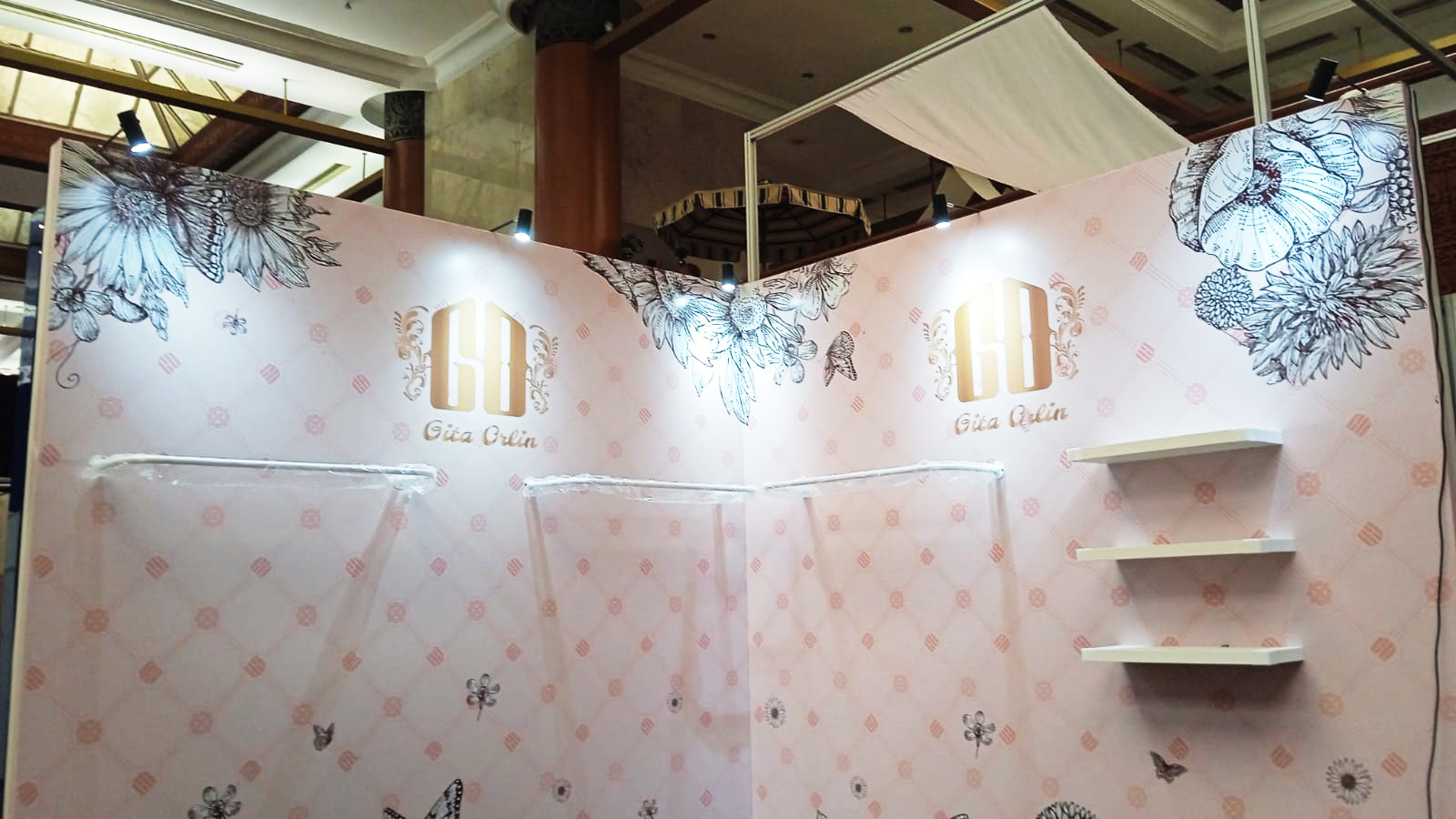 Sewa Rangka Backdrop - Rangka Besi dan Rangka Kayu.