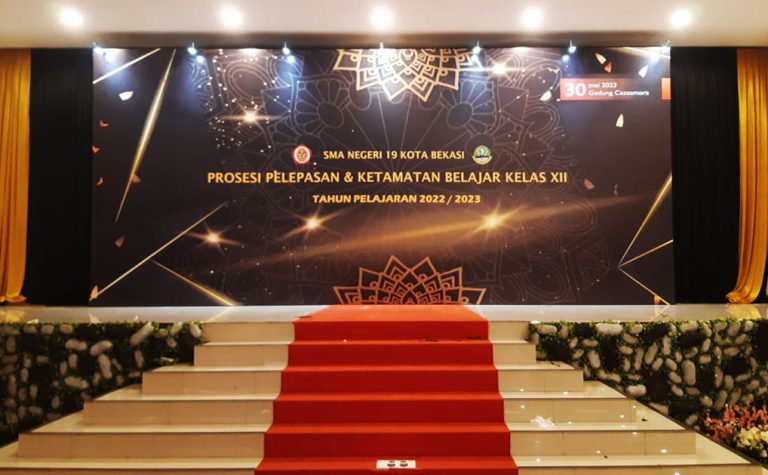 Backdrop Wisuda - Sewa Backdrop Wisuda TK sampai Sarjana